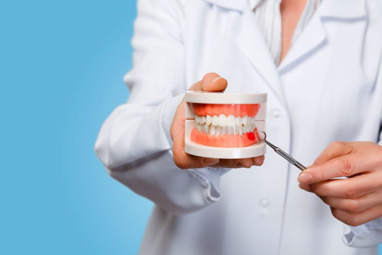 Parodontiste Paris - Parodontologie Paris 8 - Clinique dentaire